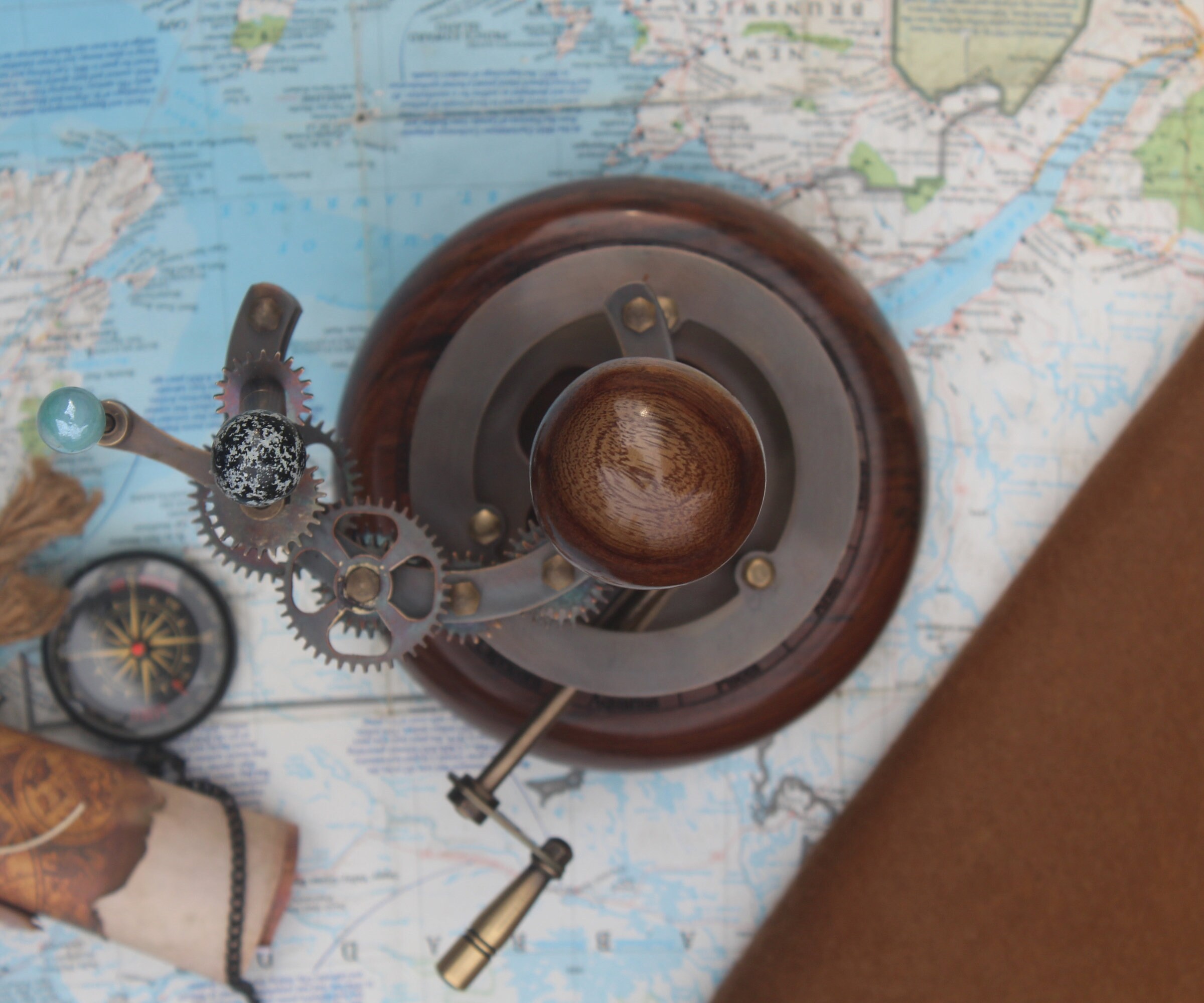 Antique Orrery Solar System Model Vintage Home Decor Rustic Decor Ideas ...