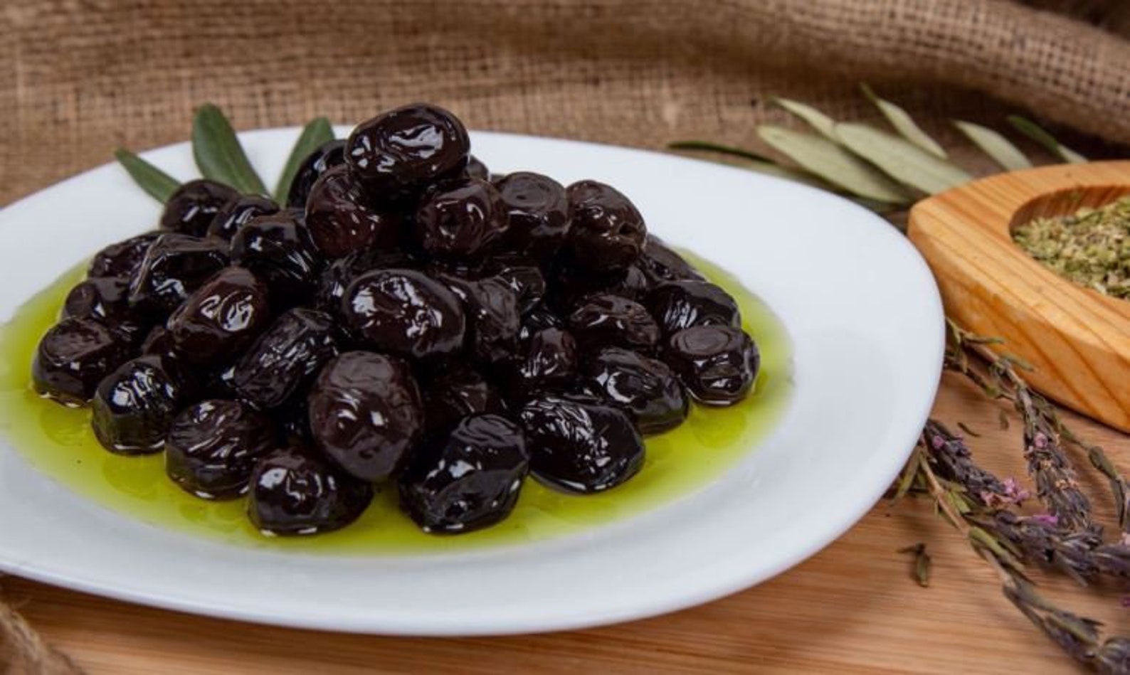 Natural Black Olives,homemade Black Olives,olive Harvest From Our ...