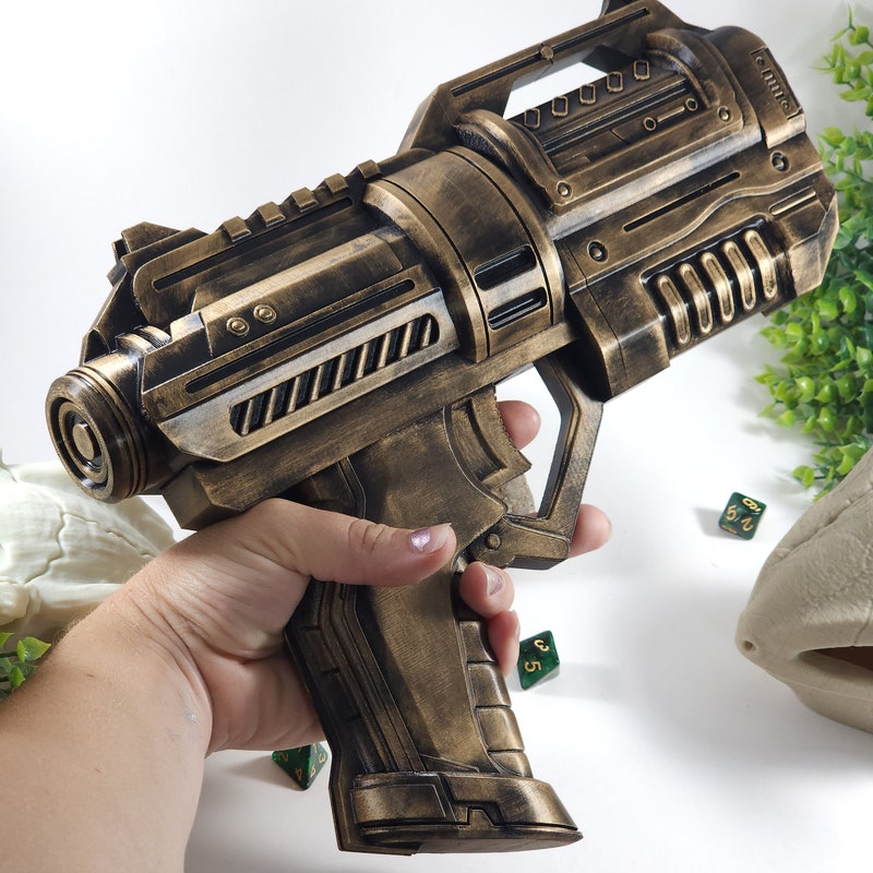 Revolver Dice Set - Etsy