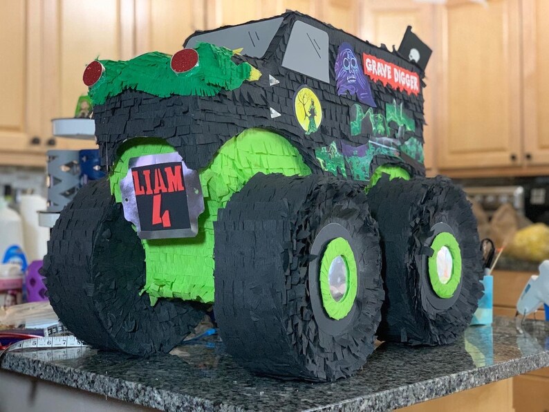 Custom Pinatas by Carolina - Etsy