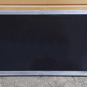 Horse Stall Guard - No Permanent Hardware for Metal Stalls - Sturdy ...