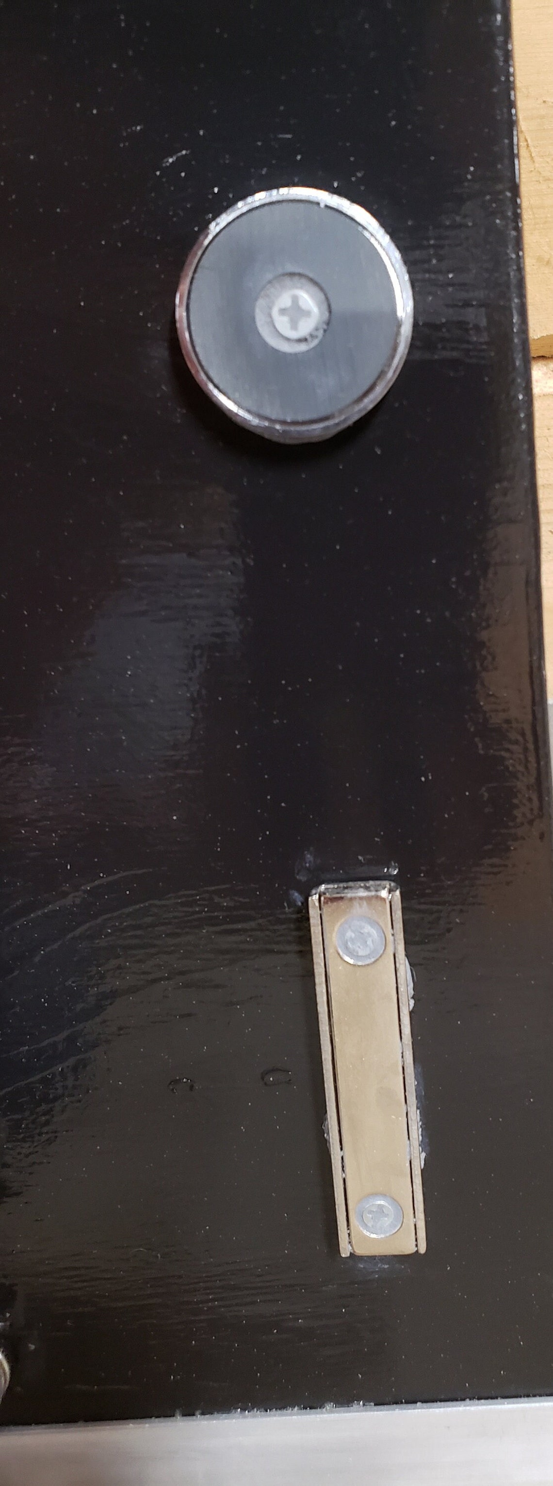 Horse Stall Guard No Permanent Hardware for Metal Stalls Sturdy Wood ...