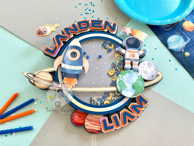 Astronaut Cake Topper, Space Birthday Party, Astronaut Party Decor ...