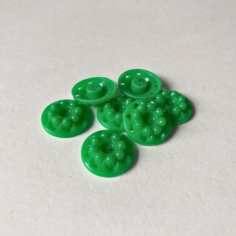 Kelly Green Flowers - Etsy