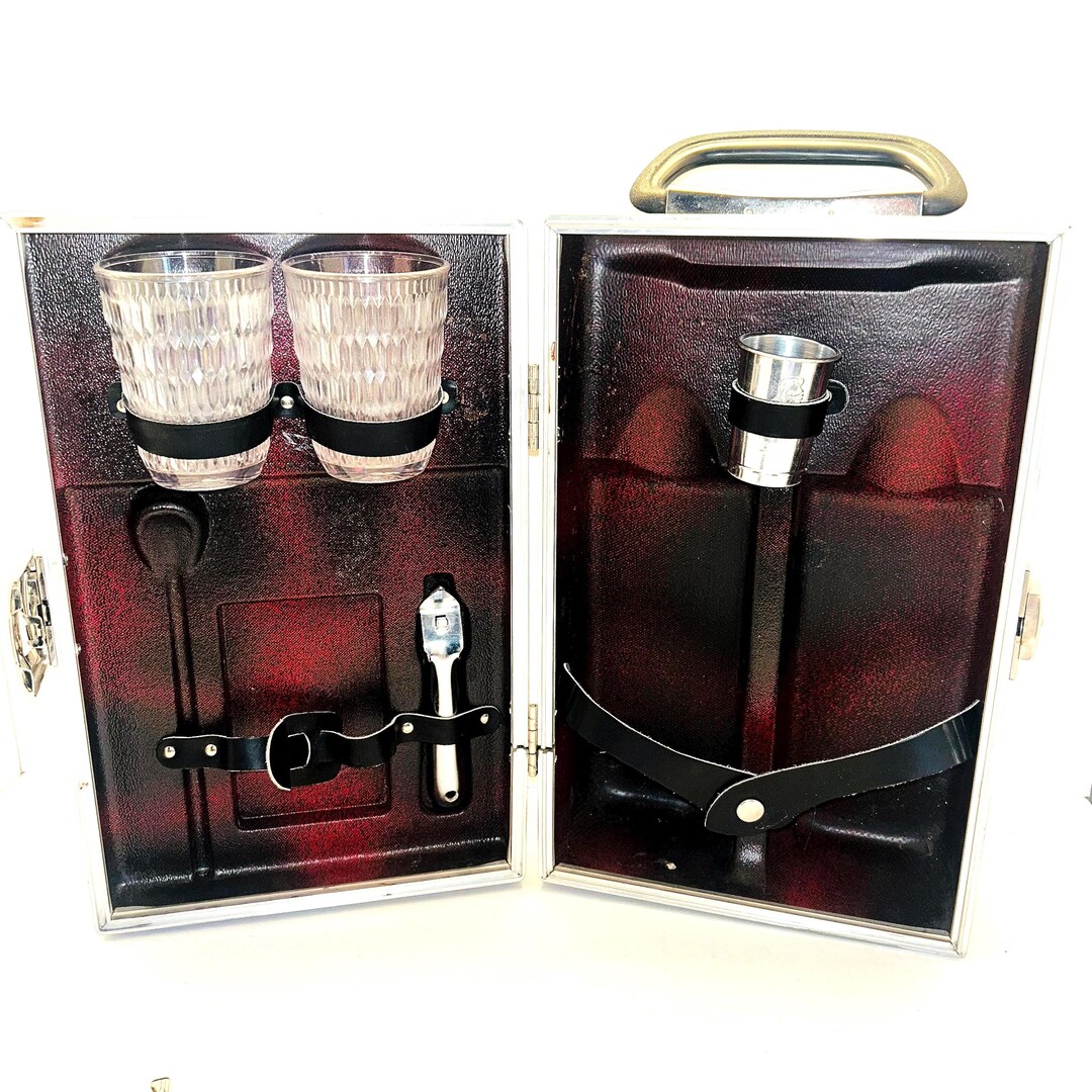 Vintage Travel Bar Portable Liquor Set in Hard Case With Glasses ...