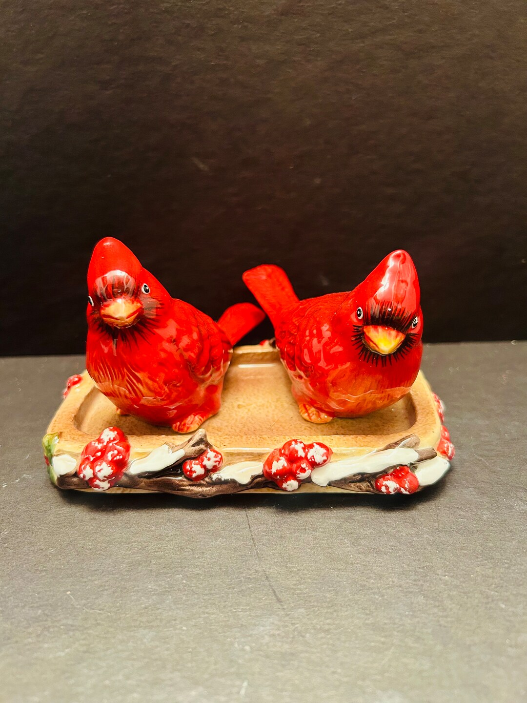 Ganz Red Cardinals on Tray Salt & Pepper Christmas Pair Holly ...