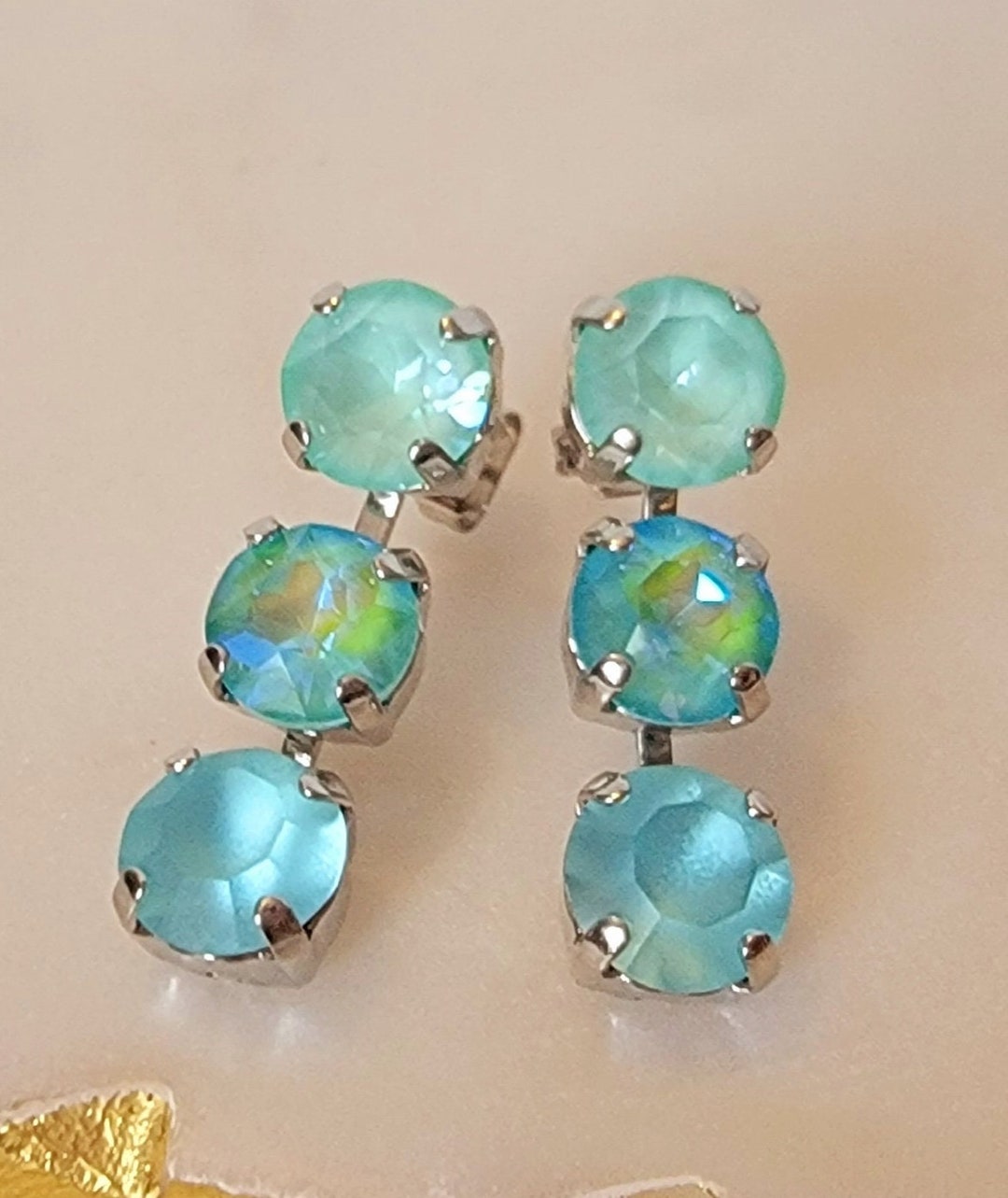 Mermaid Tail 3 Stone 8mm Stud Drops - Etsy