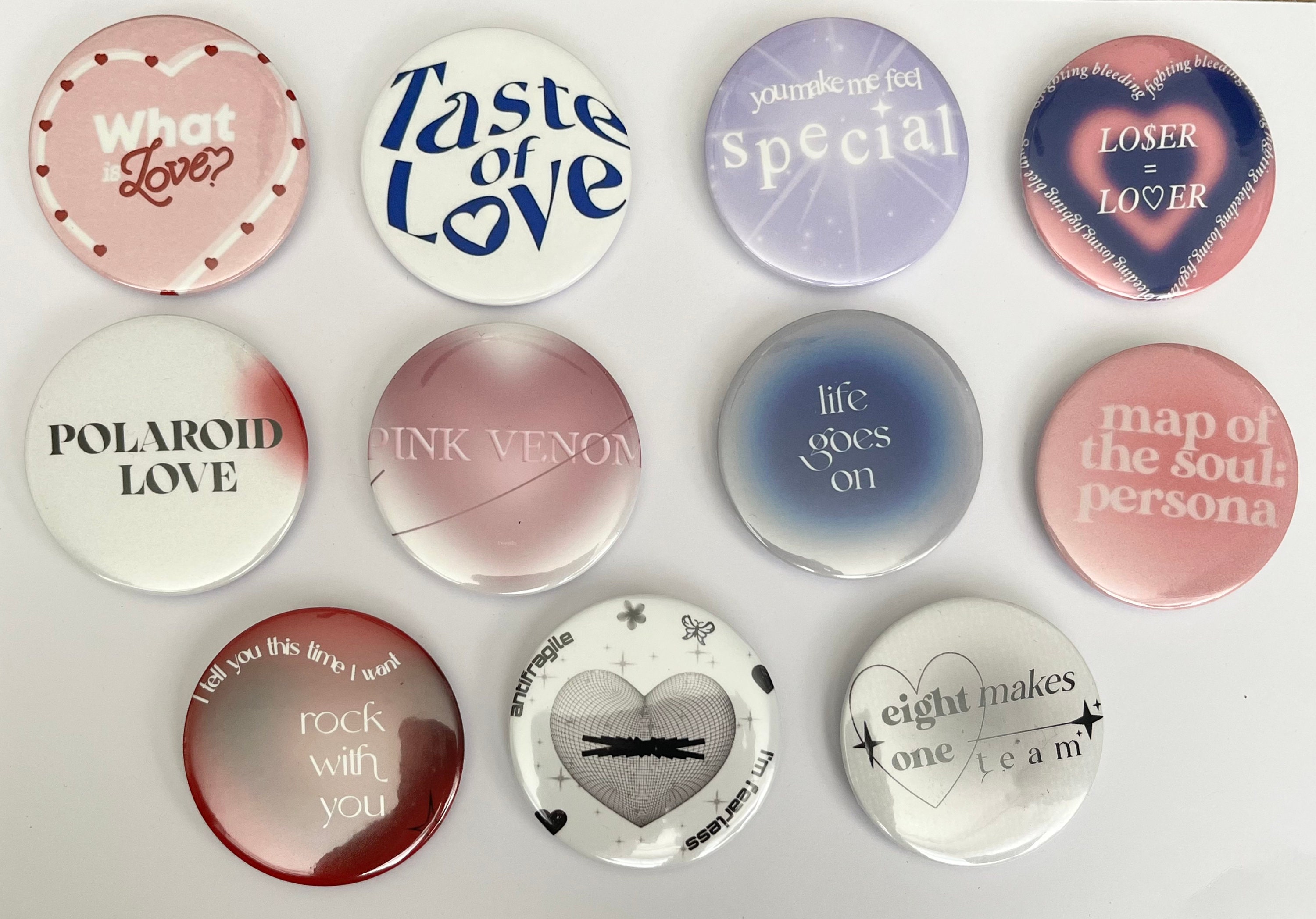 Cute Badges / Acubi / Bts Blackpink Ateez Twice Le Sserafim - Etsy