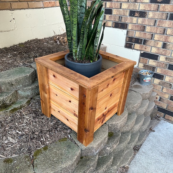 Cedar Planter Box - Etsy