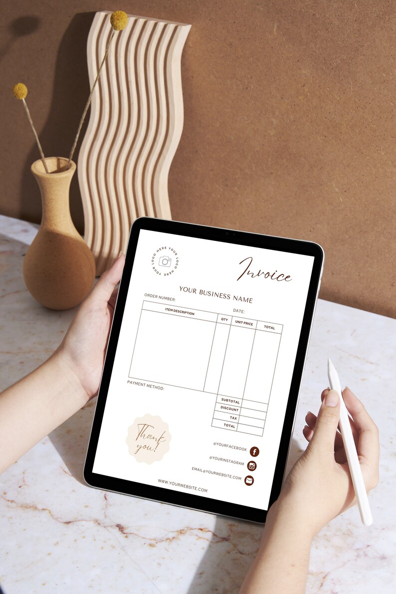 Minimalist Invoice Template | Modern Client Invoice | Editable Template ...
