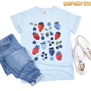 Cute Berry Tshirt | Comfort Colors Strawberry Shirt, Cottagecore Summer ...