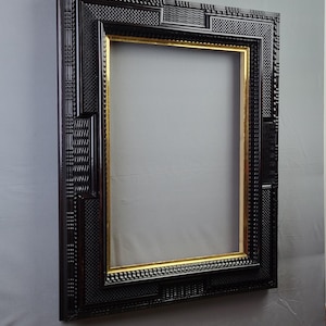 Classic Flemish Corner Frame With Gilded Inner Edge - Ripple Moulding ...