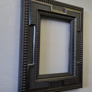 Ebony Dutch-style Frame | Flemish Corner Frame | Ripple Moulding ...