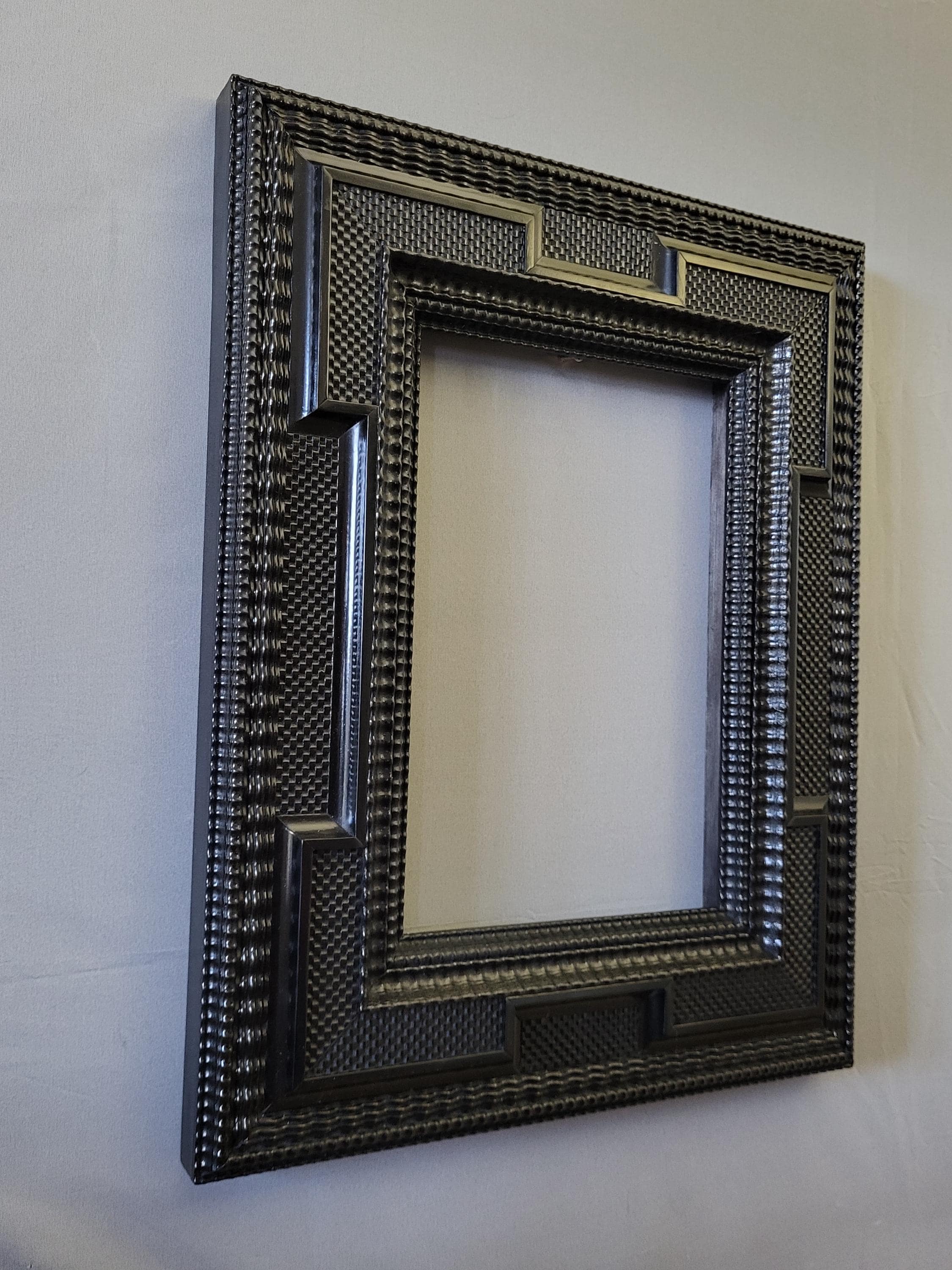 Ebony Dutch-style Frame | Flemish Corner Frame | Ripple Moulding ...