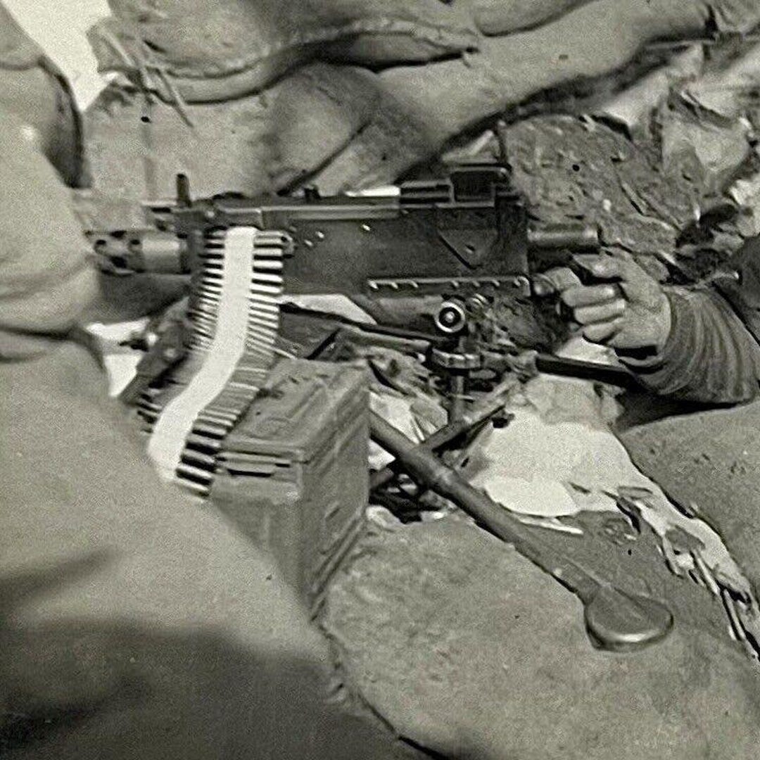 WW2 Photo Browning M1919 Machine Gun Solider Staff Sergeant Sand Bags ...