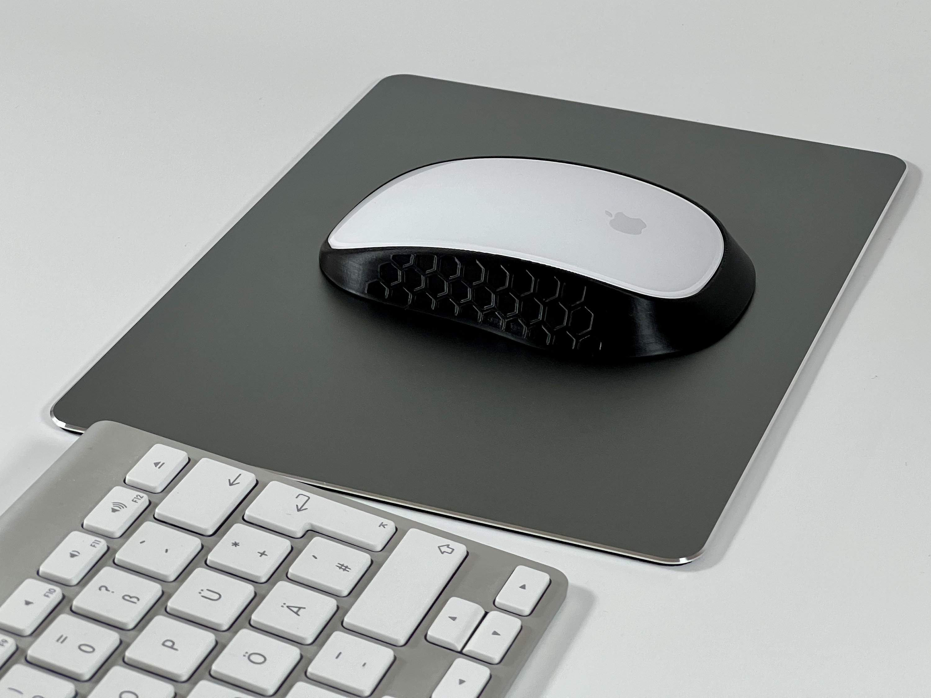 Apple Magic Mouse Ergonomic Case Extra Grip Mac Office | 3D Printed ...