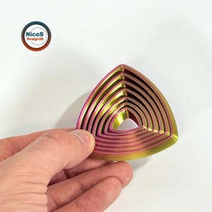 STL File - 3D Print Model | Wobble Fidget Keychain Optical Illusion ...