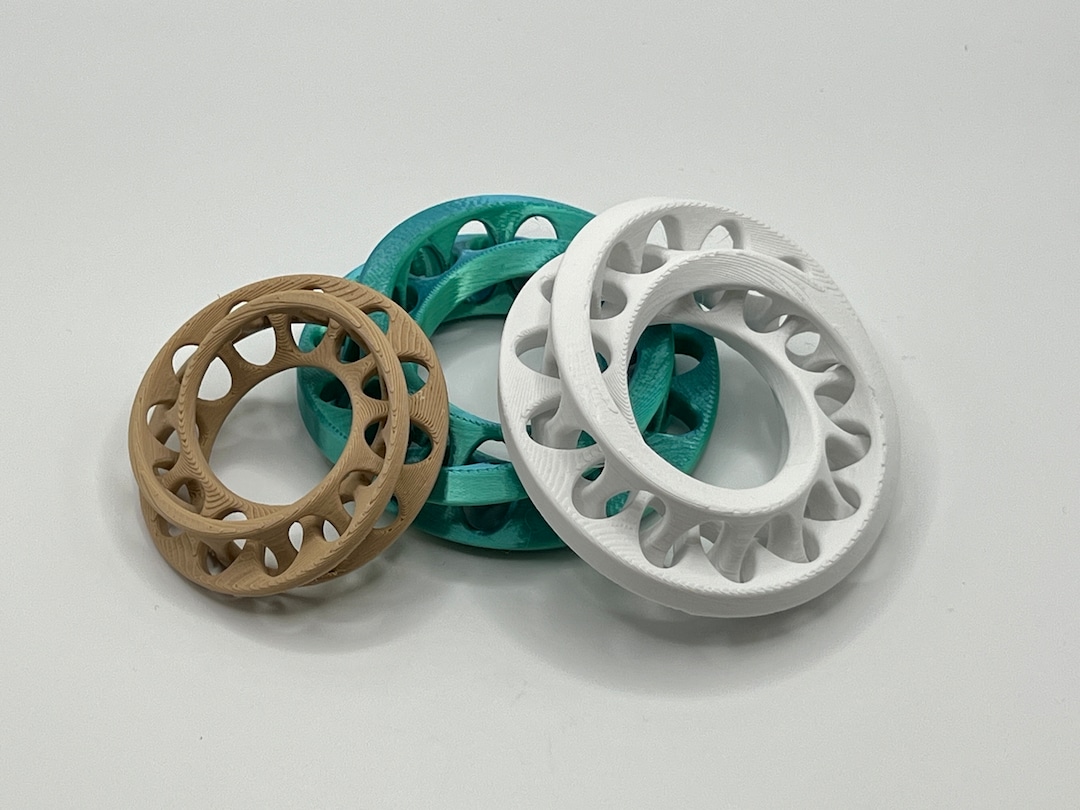 Fidget Interlocking Möbius Strips STL File for 3D Printing DIY Illusion ...