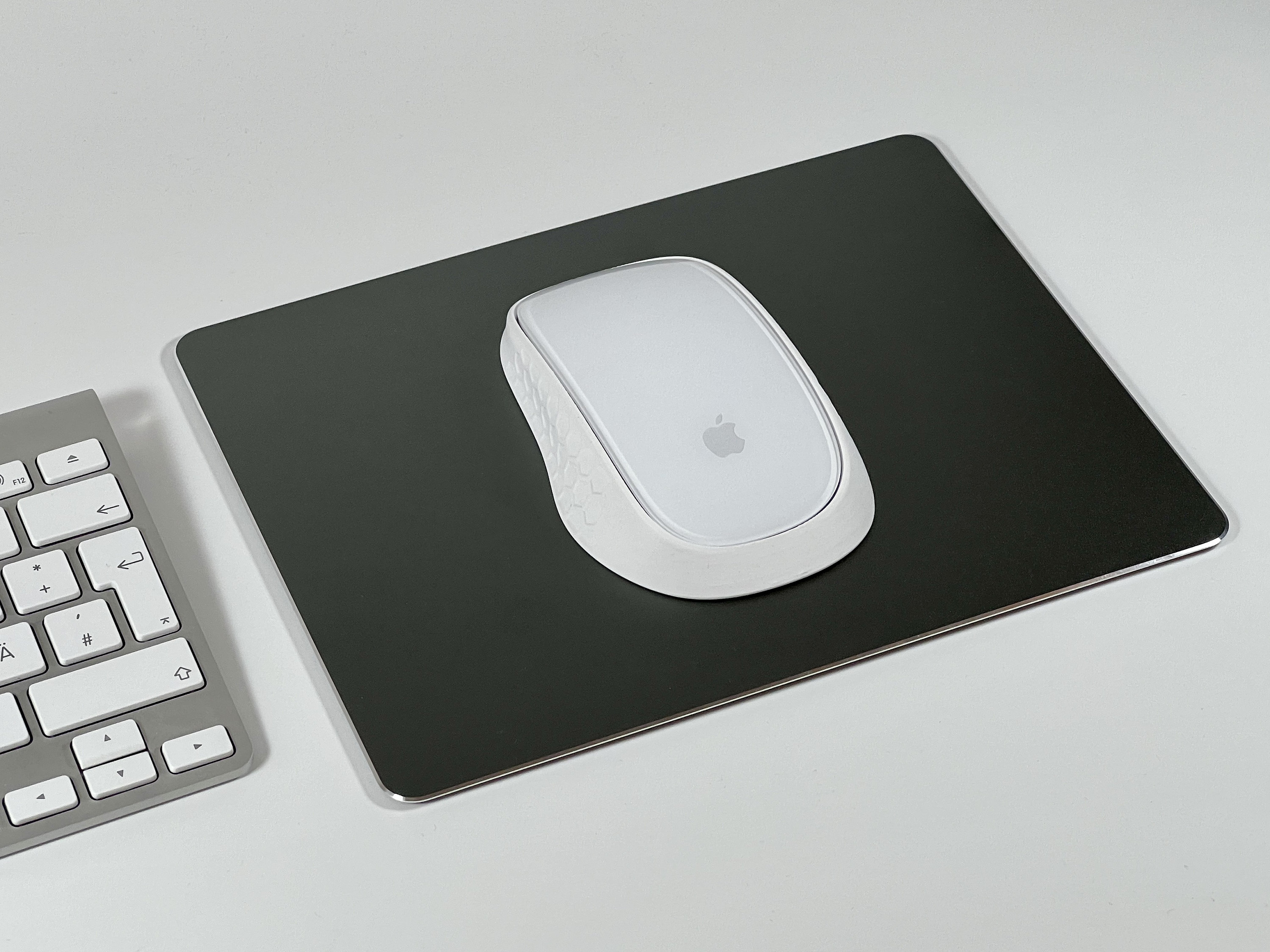 Apple Magic Mouse Ergonomic Case Extra Grip Mac Office | 3D Printed ...