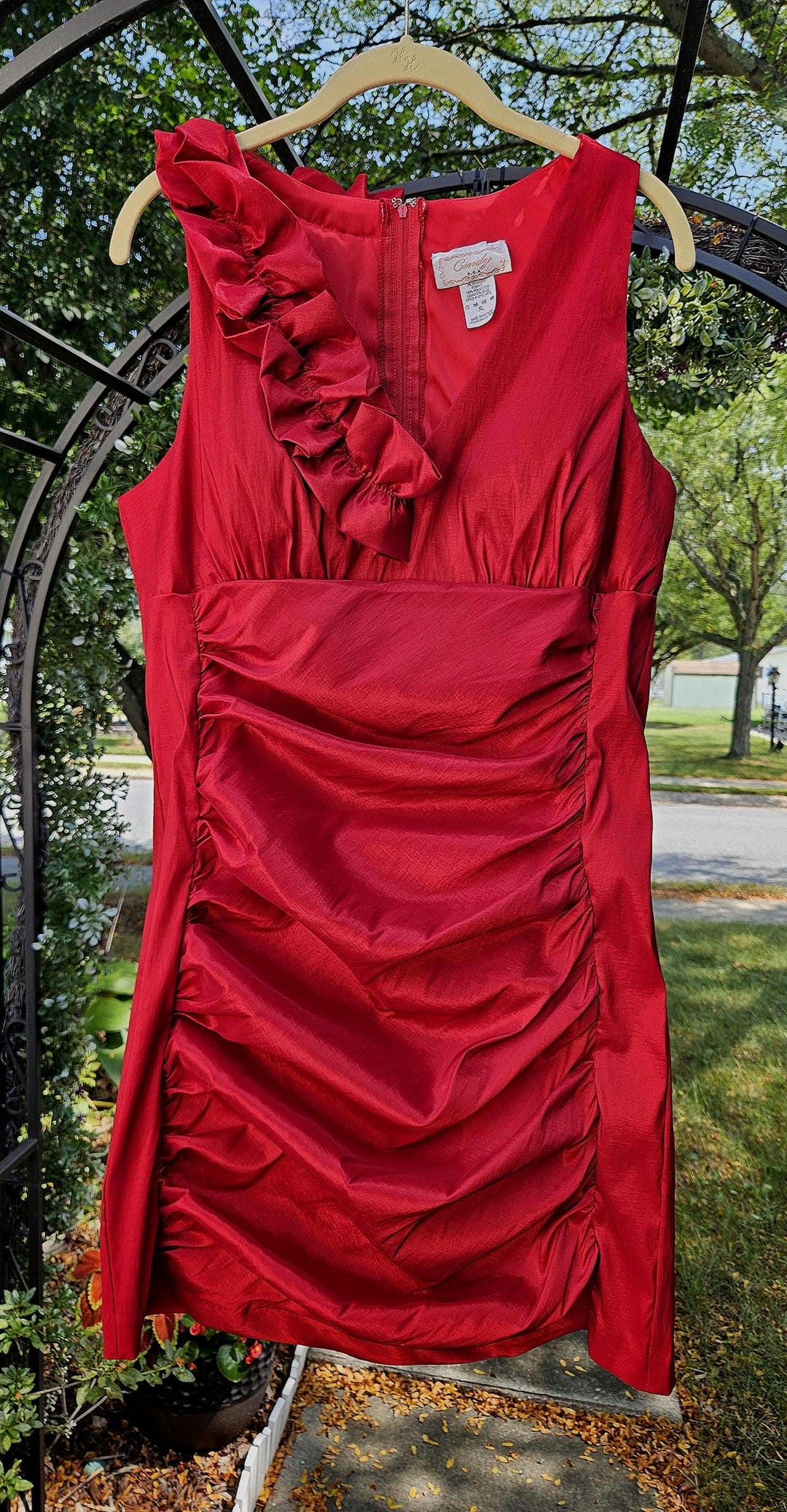 Vintage Cindy Formal Dress Red Sleeveless Ruffle Ruched Cocktail Party ...