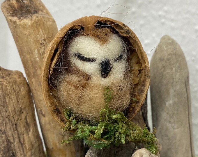 Owl in Walnut Made of Felt Wool - Etsy