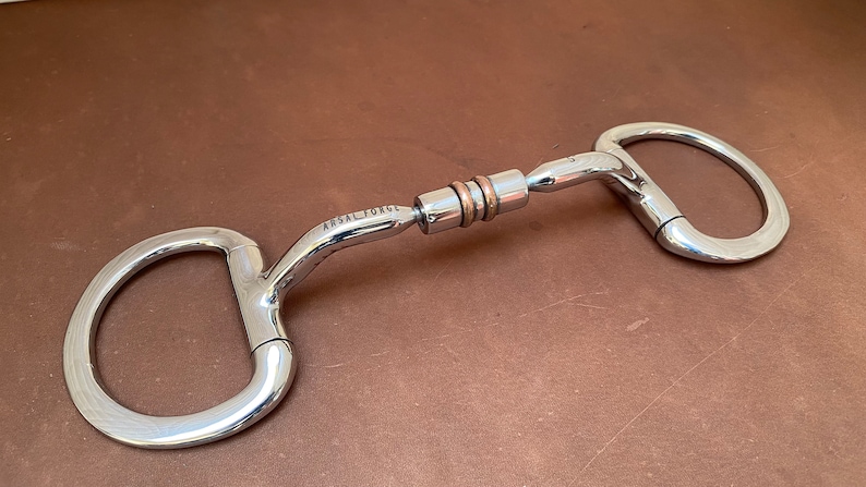 Western Flat Ring Eggbutt Comfort Snaffle Horse Bit With Copper Rollers ...