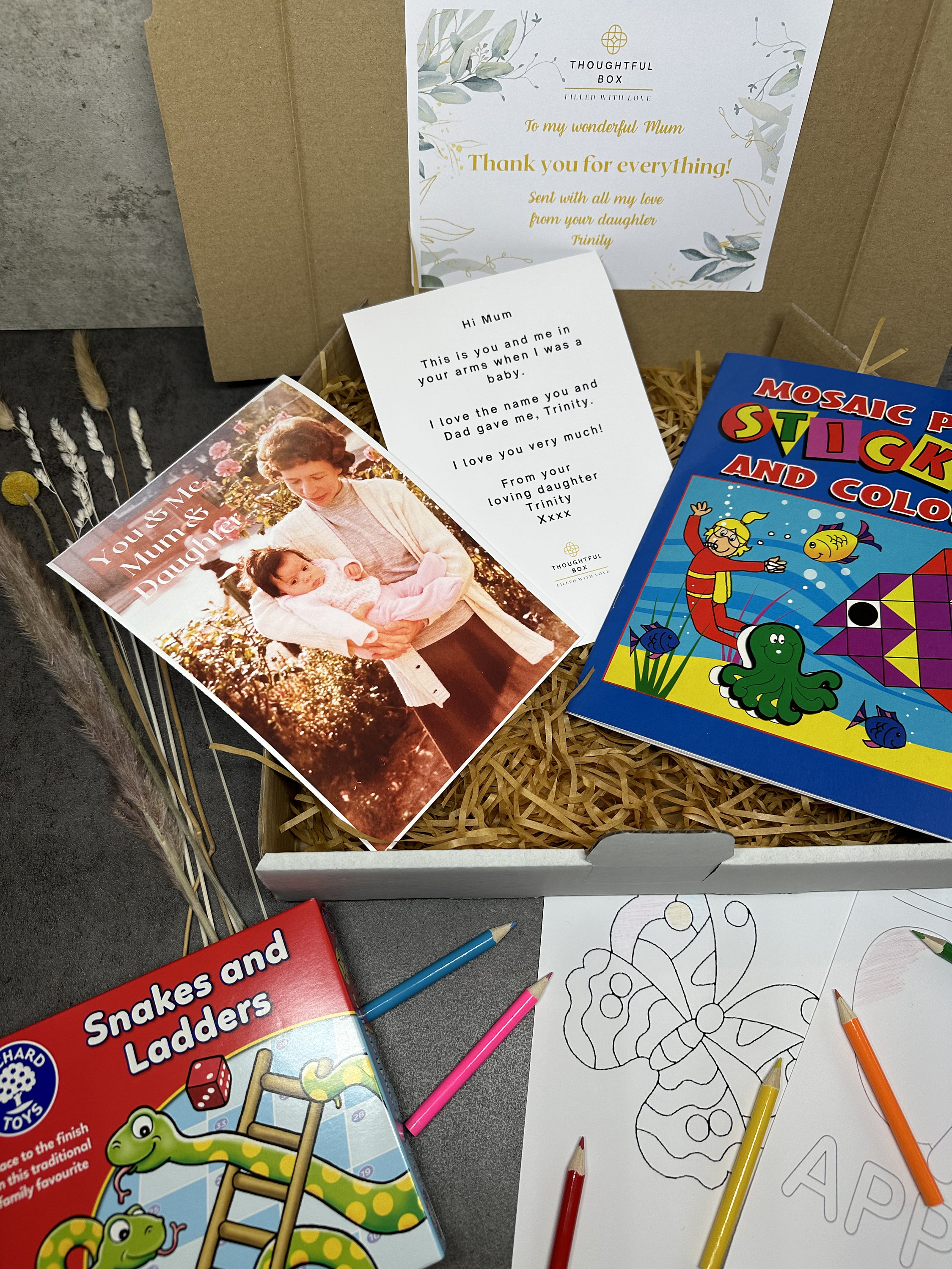 Alzheimers / Dementia Gold Activity Box With Personalised Keepsake Card ...