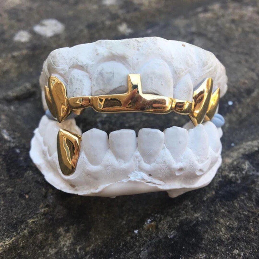 Yellow Gold Grillz, Gold Teeth for Men and Women, Iced Out Grillz ...