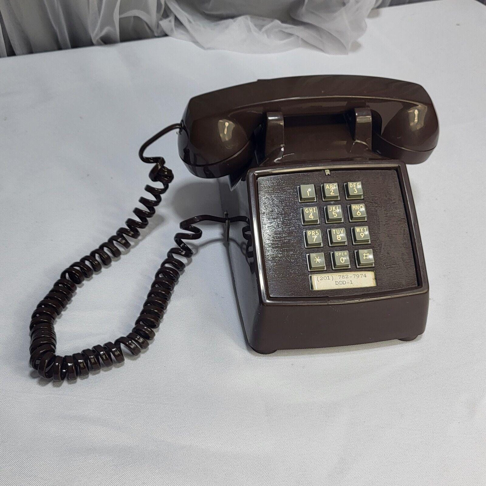 Chocolate Brown ITT Push Button Corded Touch Tone Desk Top Office Phone ...