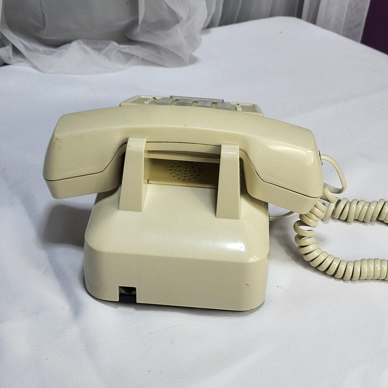 VTG Beige Ma Bell Push Button Corded Touch Tone Desk Top Office Phone ...