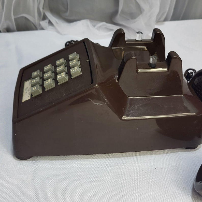 Chocolate Brown ITT Push Button Corded Touch Tone Desk Top Office Phone ...