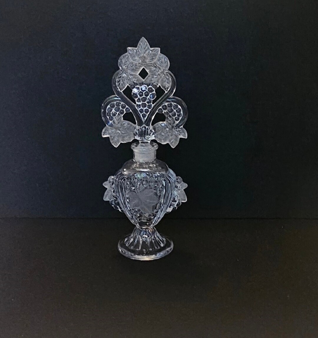 Grapevine Fan Stopper Perfume Bottle - Etsy