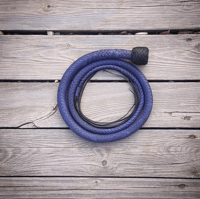 Whip 4 Ft Pocket Sized Snakewhip Whips , Paracord, Whipping, 550, 4ft ...