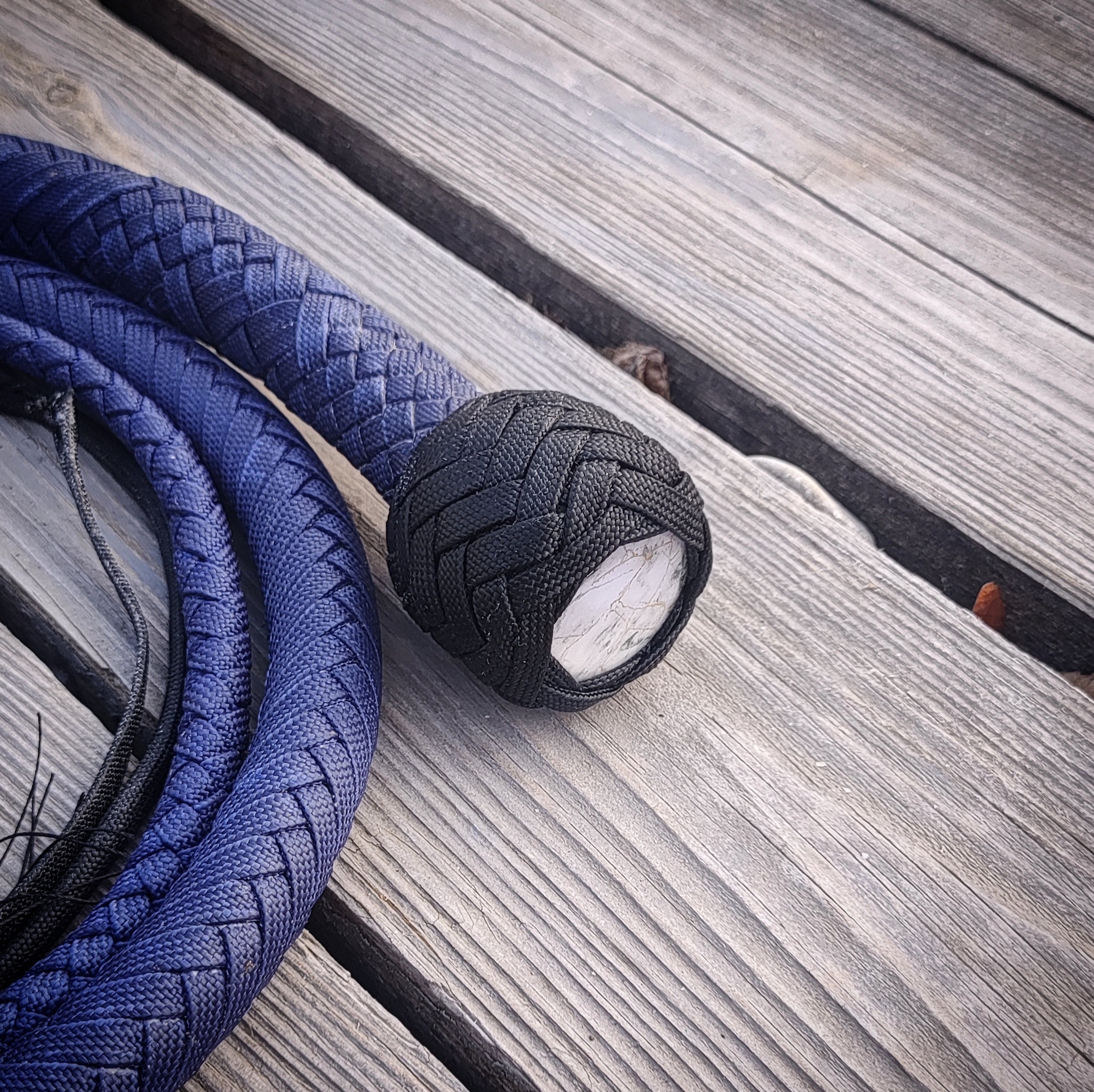 Whip 4 Ft Pocket Sized Snakewhip Whips , Paracord, Whipping, 550, 4ft ...