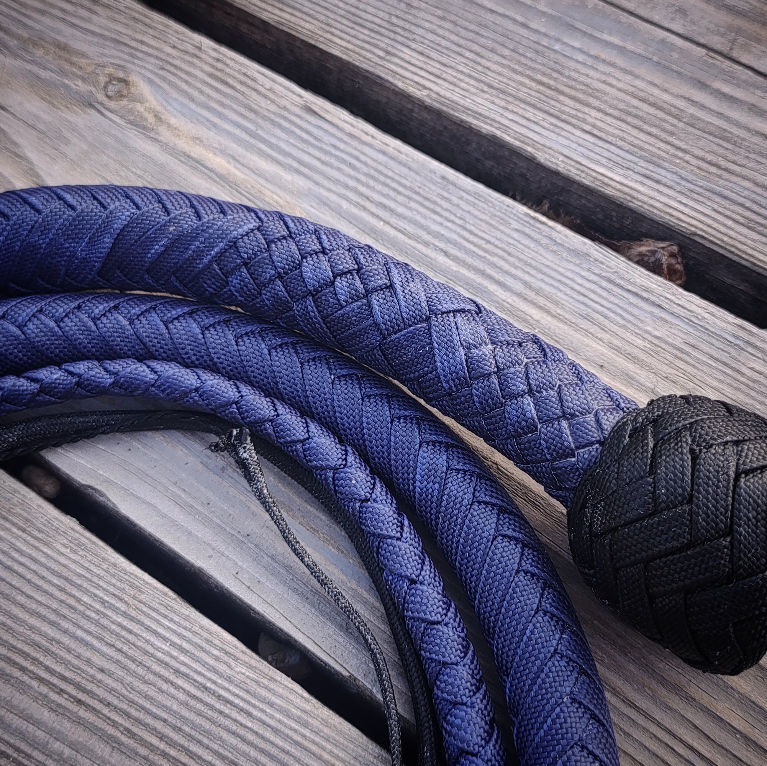 Whip 4 Ft Pocket Sized Snakewhip Whips , Paracord, Whipping, 550, 4ft ...