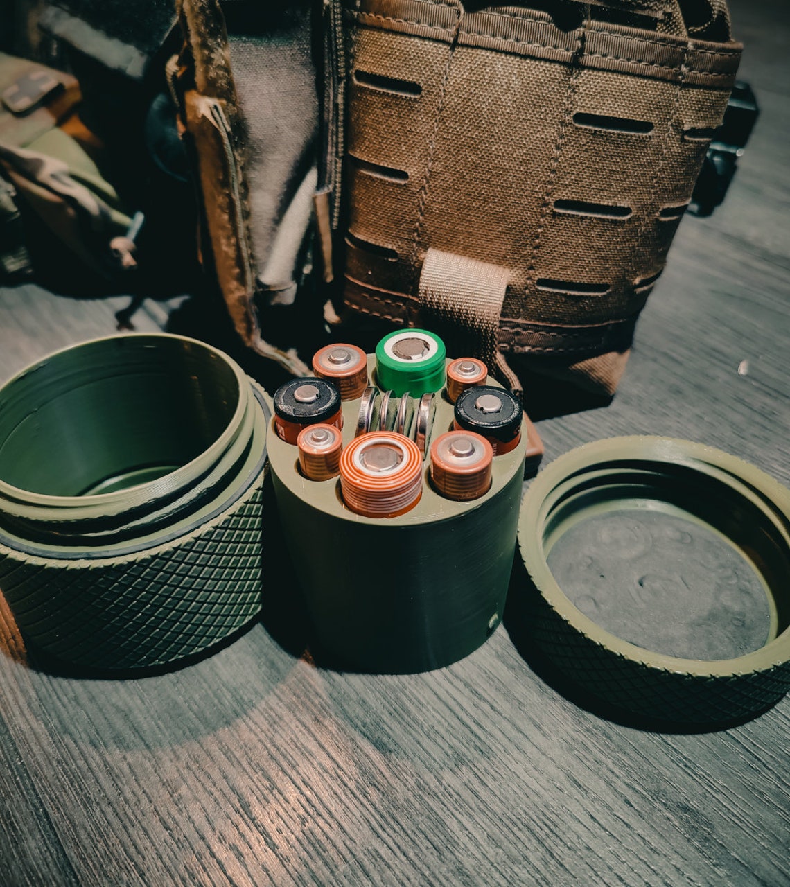 Range Puck M: Compact Battery Storage Organizer - Etsy