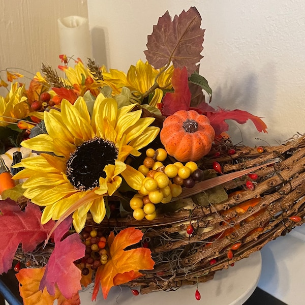 Large Cornucopia - Etsy