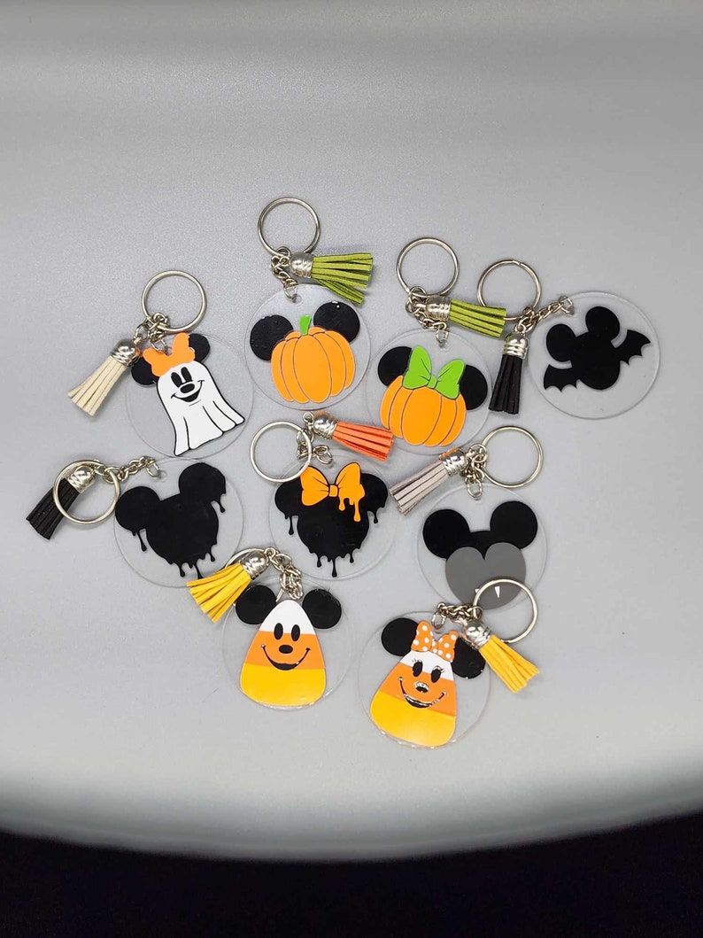 Mickey & Minnie Halloween Keychains - Etsy