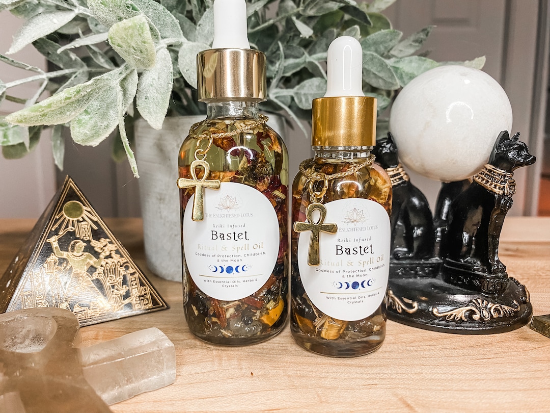 Gorgeous Bastet Anointing, Devotion, Ritual, and Spell Oil ~ Honoring ...