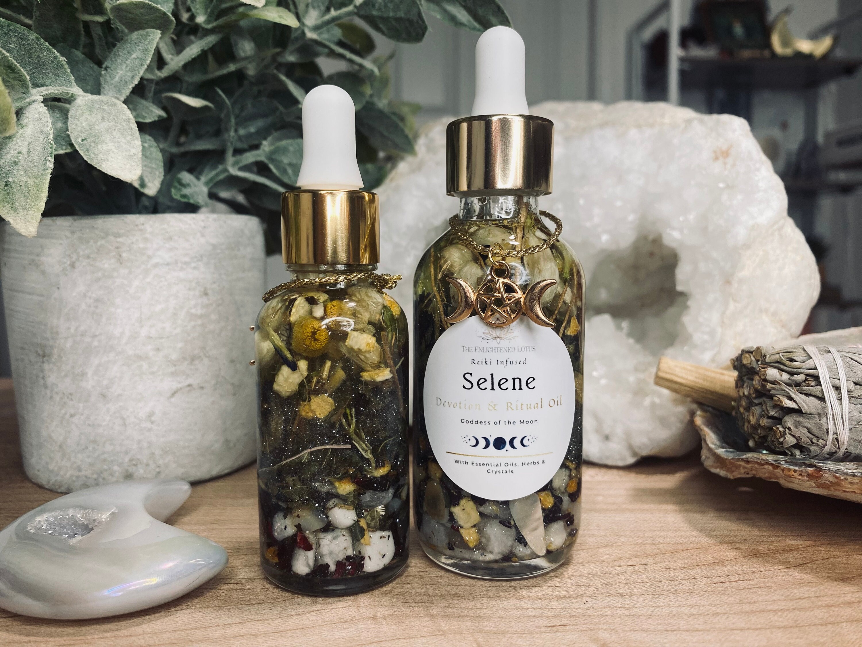 Selene Anointing, Devotion, Ritual, and Spell Oil Honoring Selene ...