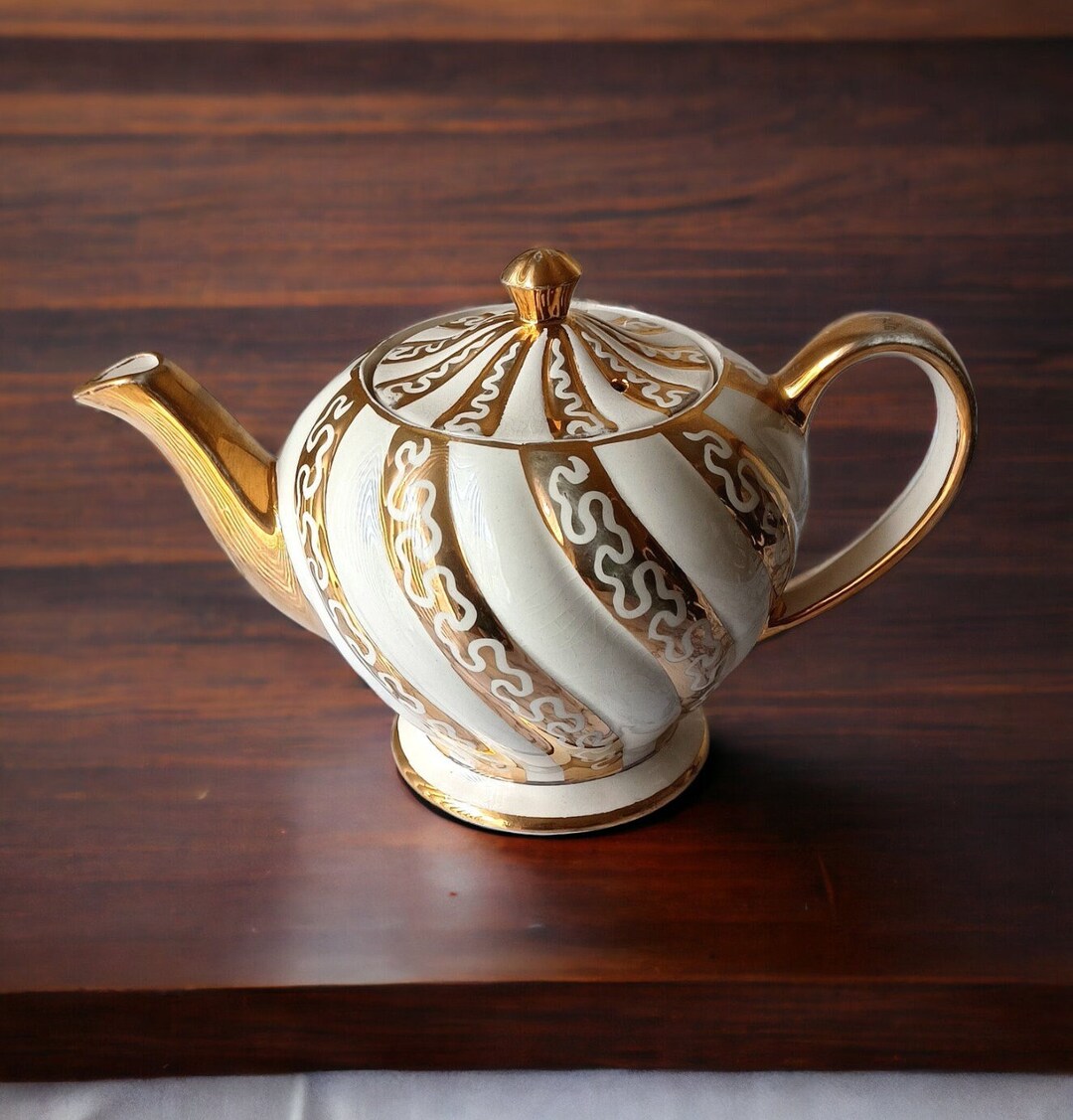 Vintage Holidays Collectable English Teapot, Formal Festive Holiday ...