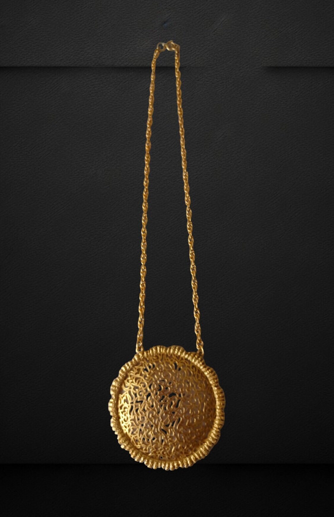 Vintage Jewelry Necklace, Circle of Gold Pendant Necklace, Vintage ...