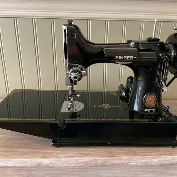 Singer Featherweight 221 Sewing Machine - Etsy