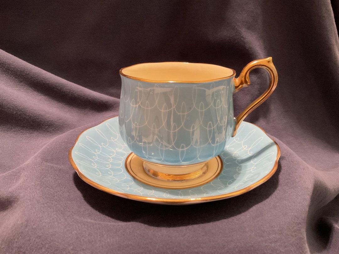 Royal Albert Sky Blue Teacup and Saucer With a Swirl Mimicking a ...