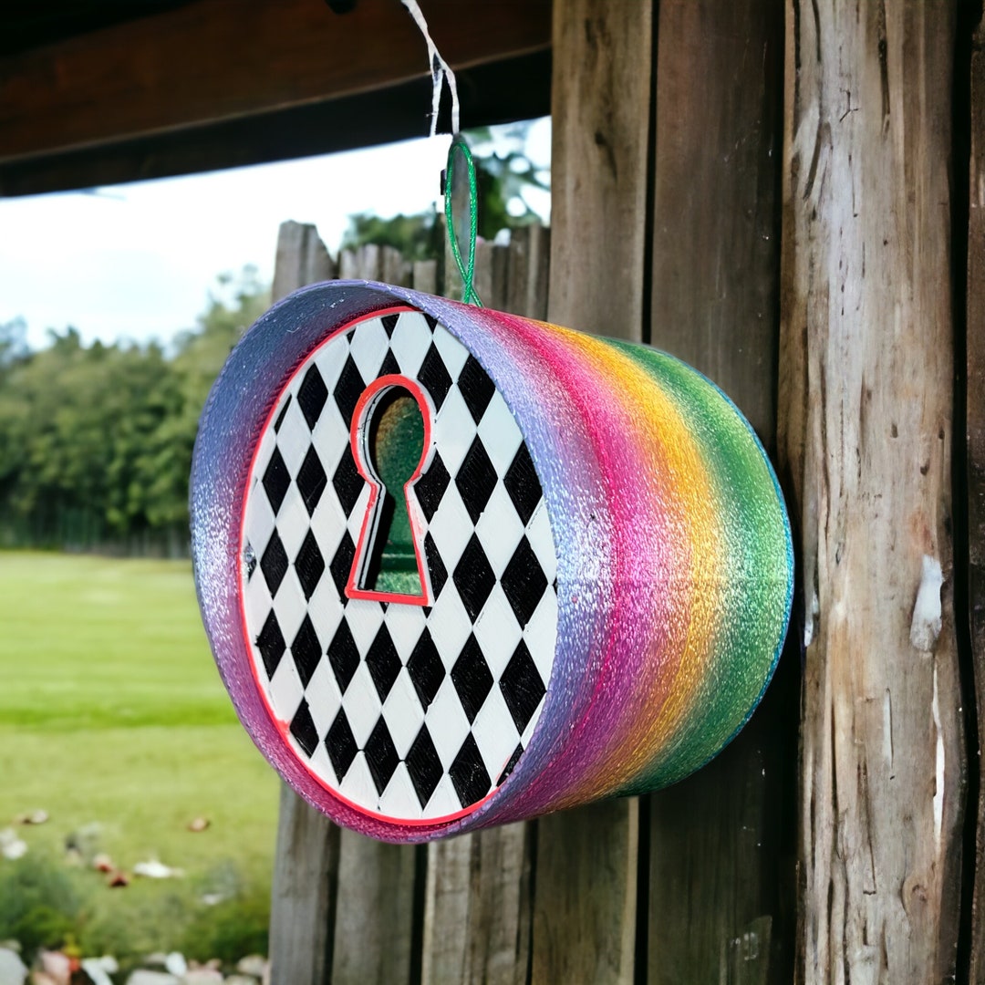 Alice in Wonderland Rainbow Keyhole and Harlequin Diamond Checkers ...