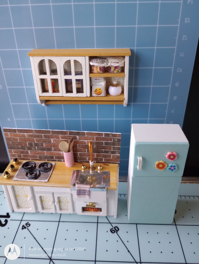 1:24 Dollhouse Miniature Kitchen Set of Three - Etsy