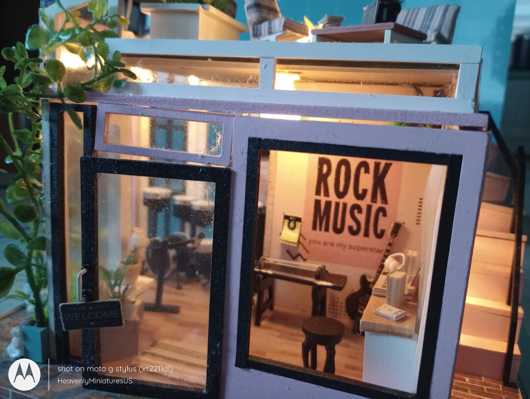 1:24 Dollhouse Miniature Rock N Roll Music Shop! Handcrafted. - Etsy