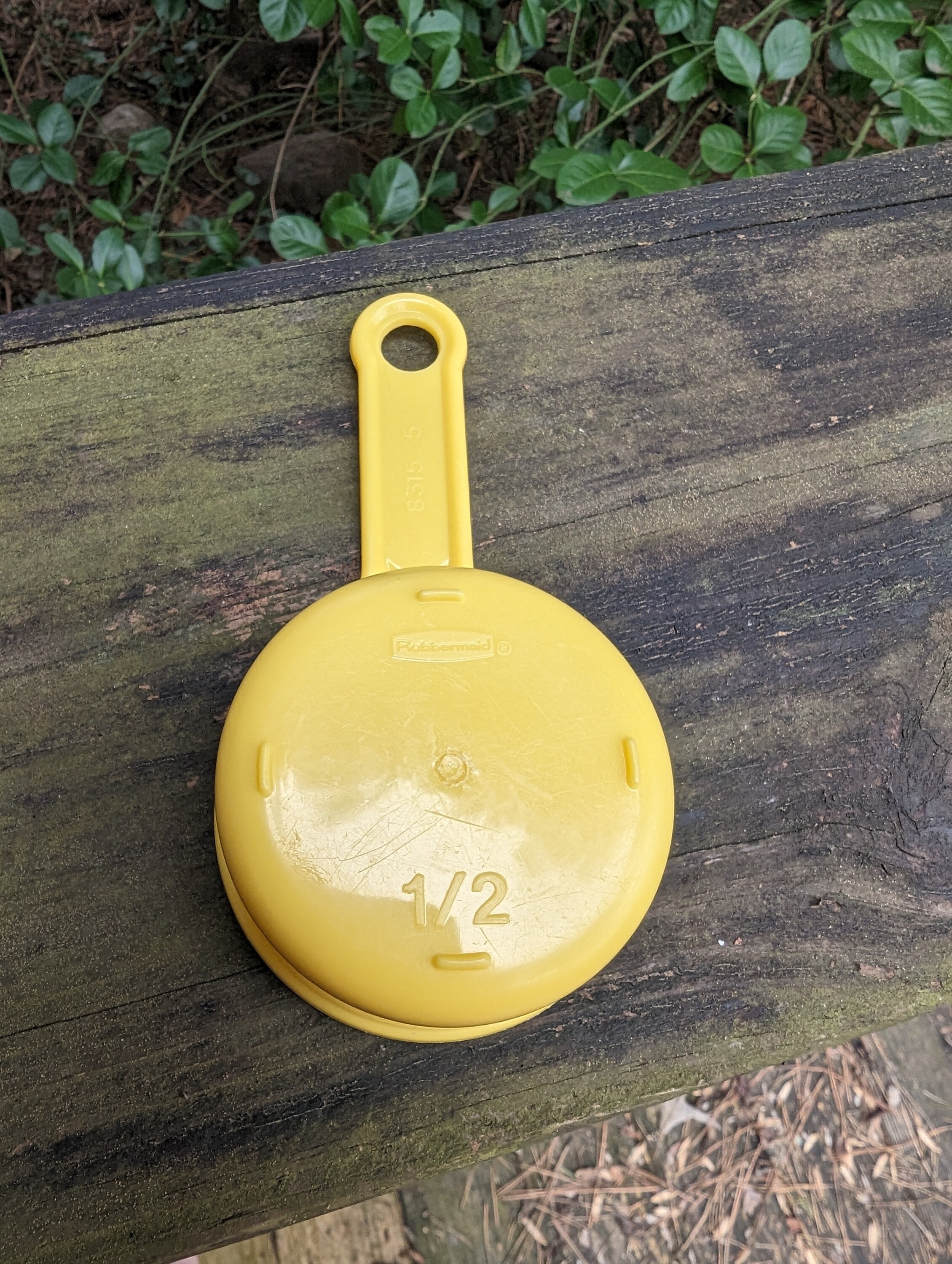 Rubbermaid Yellow Measuring Cups 8315 Sizes 1 Cup, 1/2 Cup, 1/3 Cup You ...