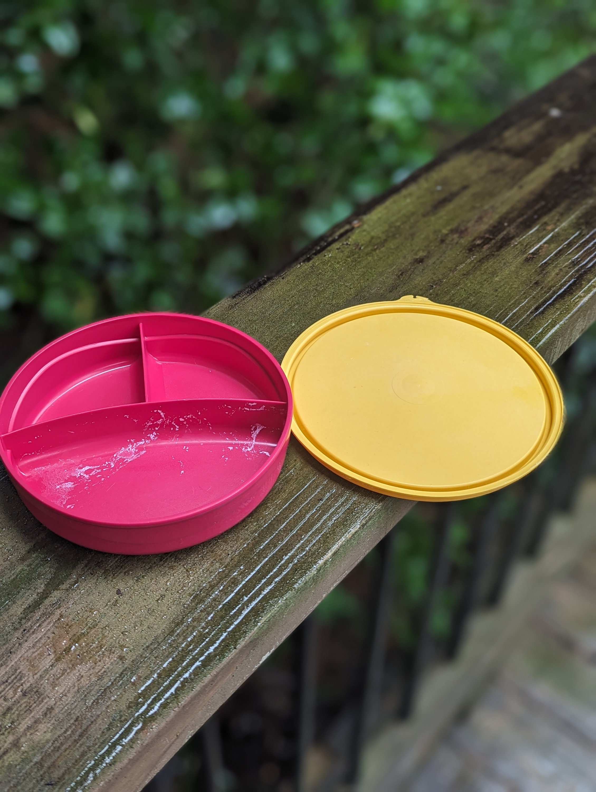 Tupperware Pink Lunch Container Circular 2552a With Minor Wear and ...