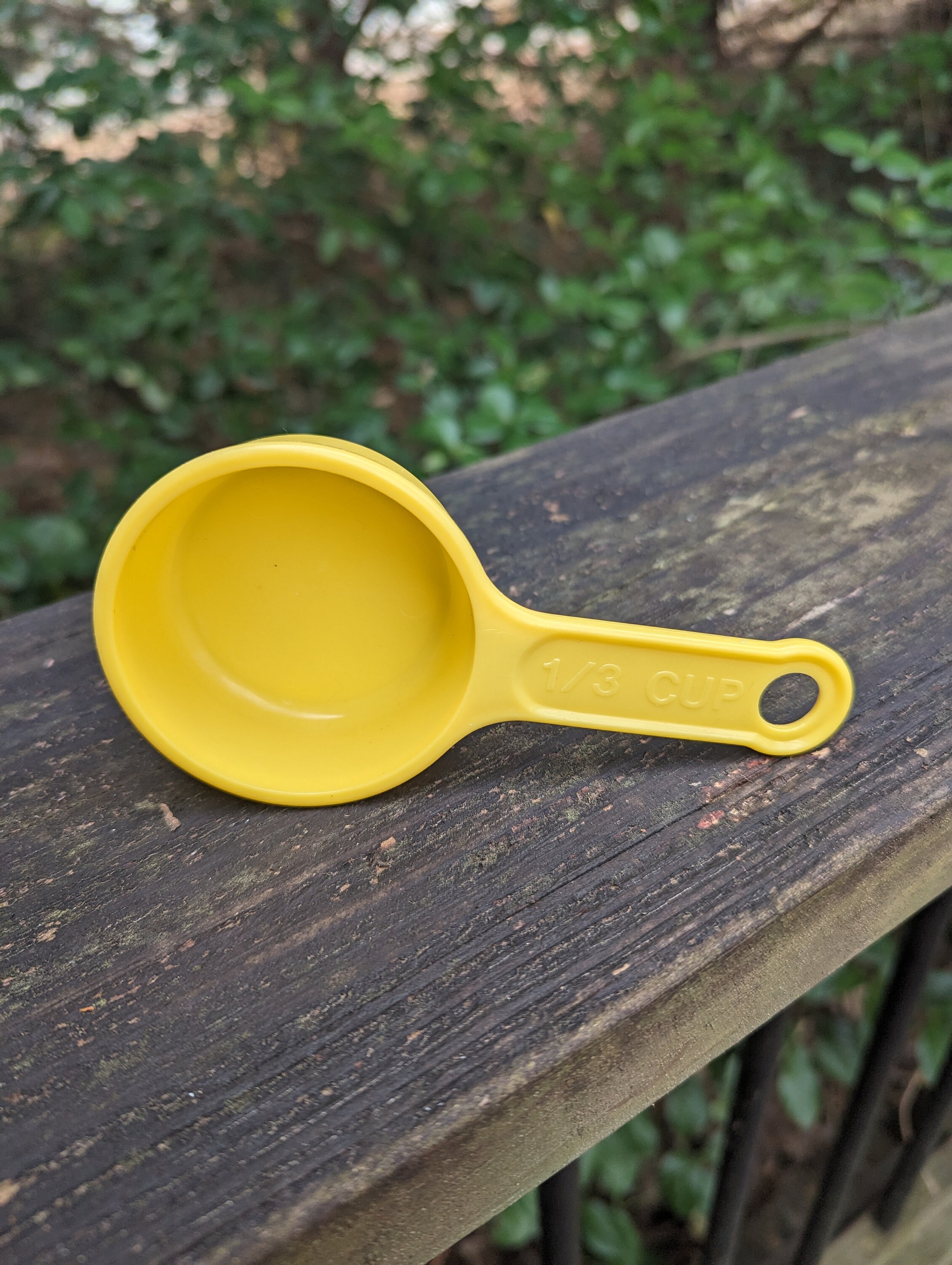 Rubbermaid Yellow Measuring Cups 8315 Sizes 1 Cup, 1/2 Cup, 1/3 Cup You ...